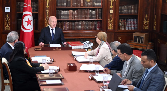 Kais Saïed appelle à accélérer l’amendement du Code de commerce | Tunisie Tribune