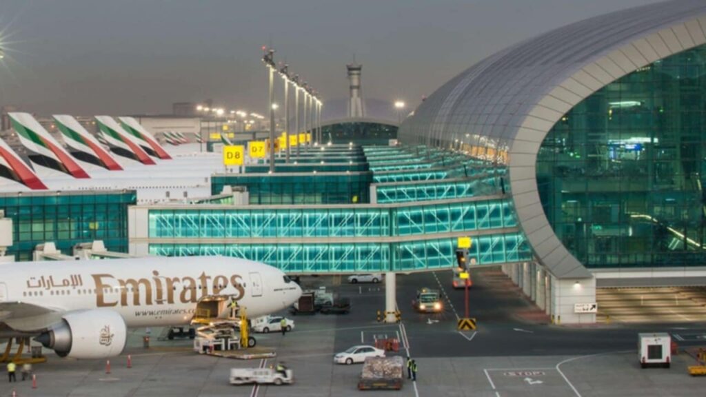 Après un 1er semestre record, l’Aéroport International de Dubaï (DXB) se rapproche du cap des ...